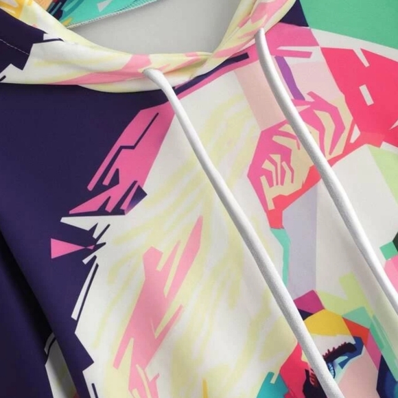 Tops | Last Oneabstract Face Print Sweatshirt | Poshmark